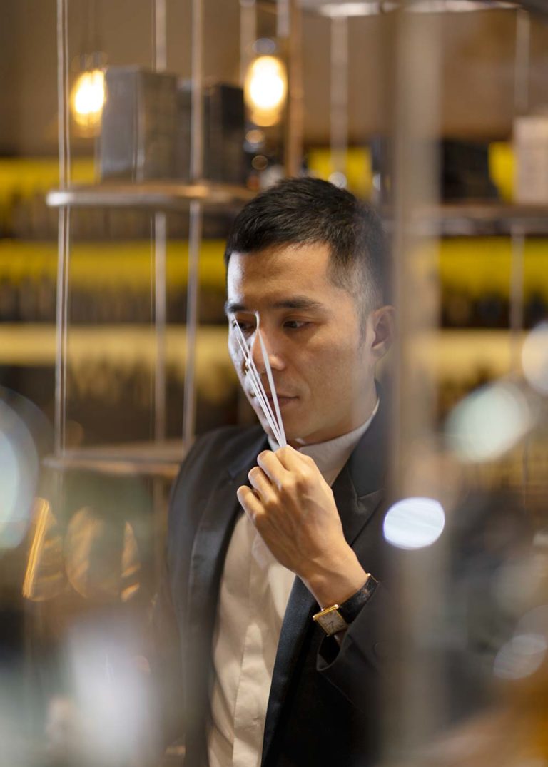 Doanh nhân Eric Trần: “Đích đến của mùi hương chính là cảm xúc”