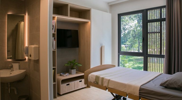 Luxury nursing homes in Singapore: Allium Healthcare on Venus Drive ...